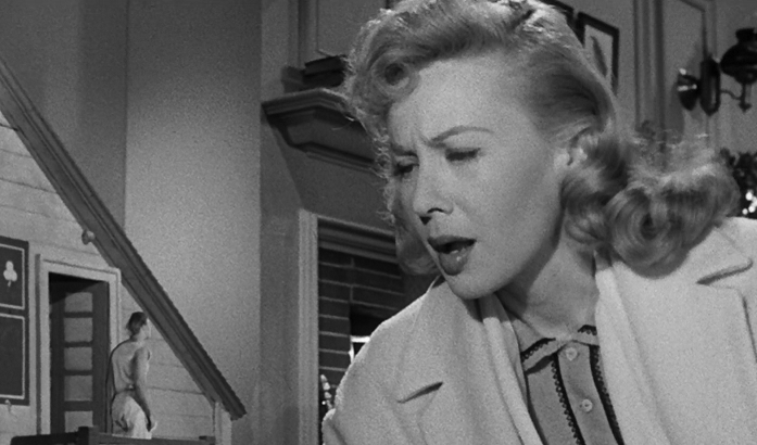 A Look Back at “The Incredible Shrinking Man” – There She Grows